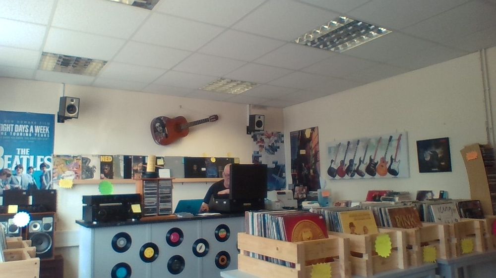 VINYL AND VALVES RECORDS - Updated July 2025 - 966 Old Lode Lane ...