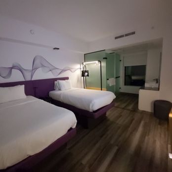 YOTEL MIAMI - Updated October 2025 - 44 Photos & 23 Reviews - 227 NE 2nd Ave, Miami, Florida ...