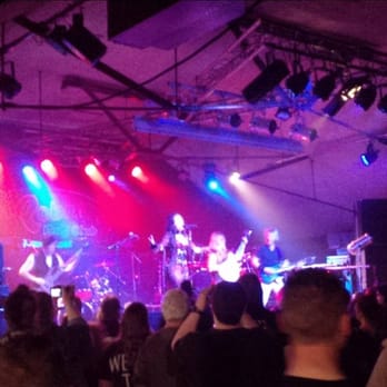 THE ROBIN - Updated July 2025 - 16 Photos - 28 Mount Pleasant, Bilston ...