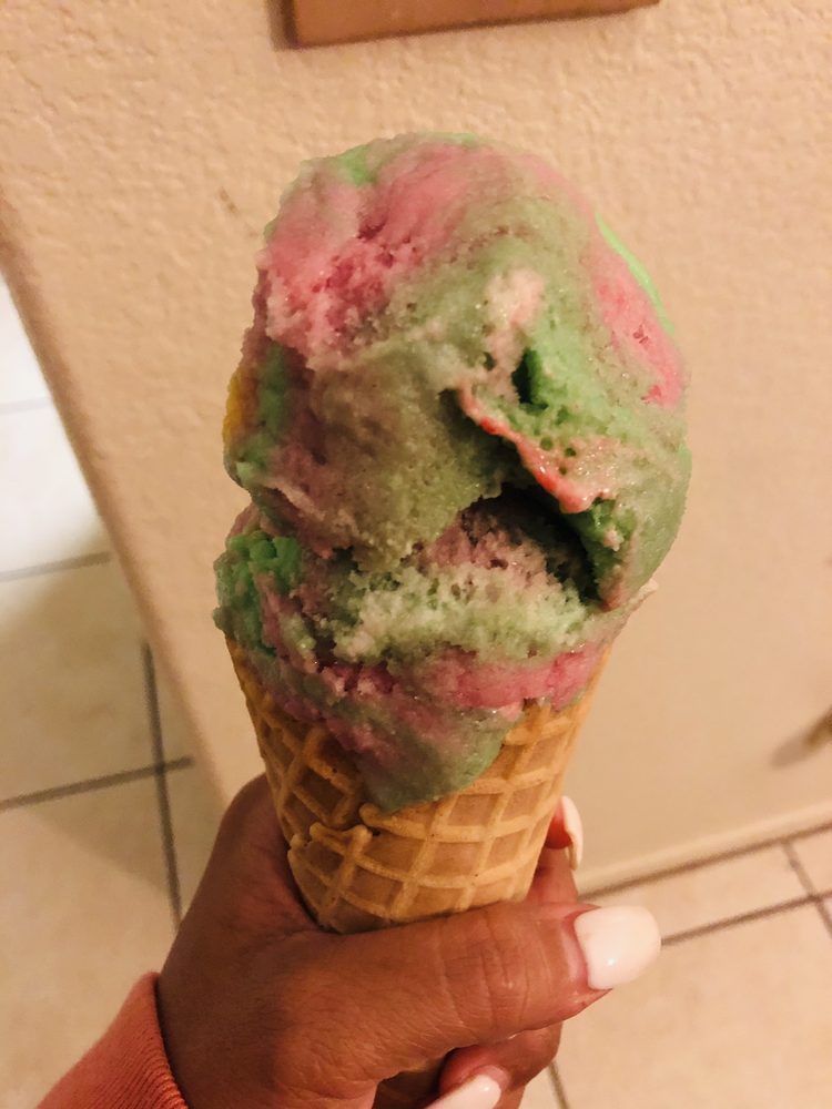 CANDY WORLD - Updated November 2024 - 17 Reviews - 9136 E Valencia Rd ...