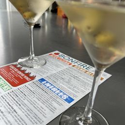 BONFIRE GRILLE - Updated November 2025 - 359 Photos & 288 Reviews - 186 ...