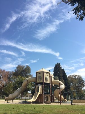 JASTRO PARK - 41 Photos & 17 Reviews - Parks - 2900 Truxtun Ave ...