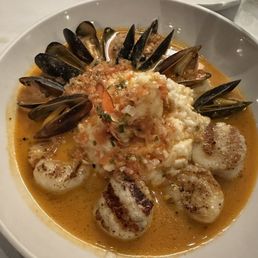 LORETTA - Updated October 2025 - 218 Photos & 415 Reviews - 15 Pleasant ...