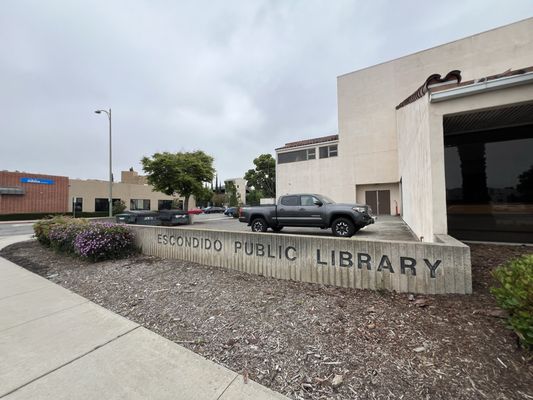 ESCONDIDO PUBLIC LIBRARY - Updated December 2025 - 85 Photos & 58 ...