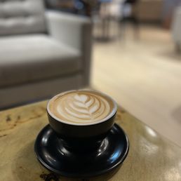 REDEFINED COFFEE HOUSE - Updated July 2025 - 738 Photos & 672 Reviews - 200 Northwest Hwy ...