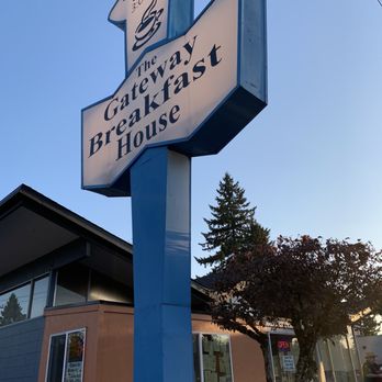 GATEWAY BREAKFAST HOUSE with photos - Updated August 2024 - 383 Photos ...