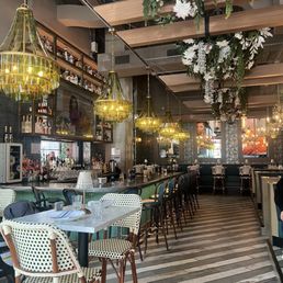 BAR LA RUE - Updated July 2025 - 288 Photos & 130 Reviews - 820 W ...