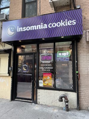 INSOMNIA COOKIES - Updated December 2024 - 175 Photos & 211 Reviews ...