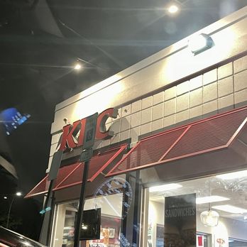 KFC - Updated December 2025 - 38 Photos & 54 Reviews - 5717 Queens Blvd ...
