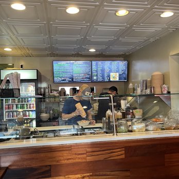 CRUNCHY POKÉ - Updated May 2025 - 253 Photos & 201 Reviews - 426 Fore ...