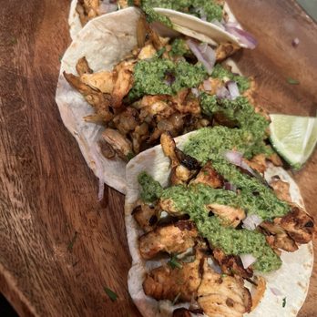 SET NOLIBS - Updated December 2025 - 319 Photos & 222 Reviews - 1030 N ...