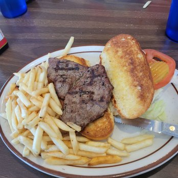 LOUIS’ DINER - 62 Photos & 141 Reviews - 1500 W Littleton Blvd ...