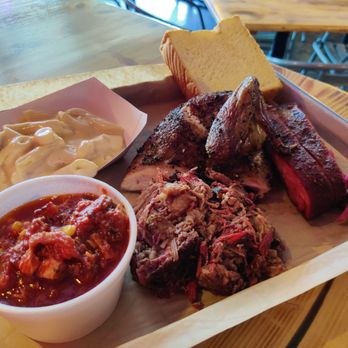 THE INKED PIG - Updated December 2024 - 118 Photos & 153 Reviews - 893 ...