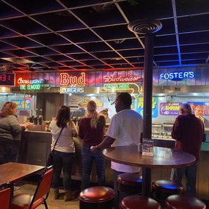 FAST EDDIE’S BON AIR - 273 Photos & 436 Reviews - 1530 E 4th St, Alton ...