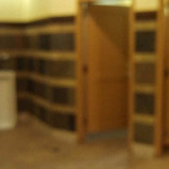 OUTLETS AT SILVERTHORNE - Updated October 2025 - 30 Photos & 31 Reviews ...