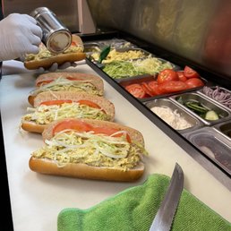 LUNCH BOX DELI - Updated August 2024 - 39 Photos & 76 Reviews - 2816 ...