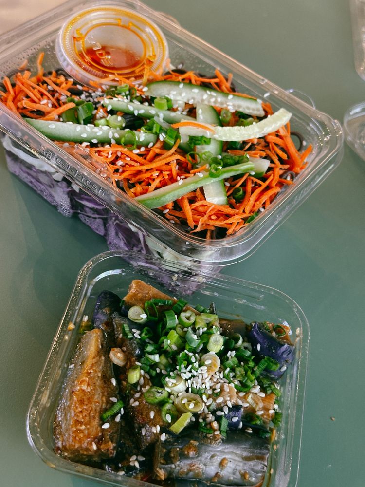 SUÁ SUPERETTE - Updated June 2024 - 90 Photos & 28 Reviews - 144 North ...