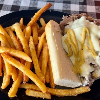 SAK’S DELI - Updated October 2024 - 79 Photos & 101 Reviews - 876 ...