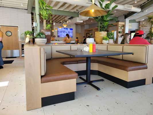 THREE BIRDS - Updated December 2025 - 74 Photos & 38 Reviews - 1025 ...