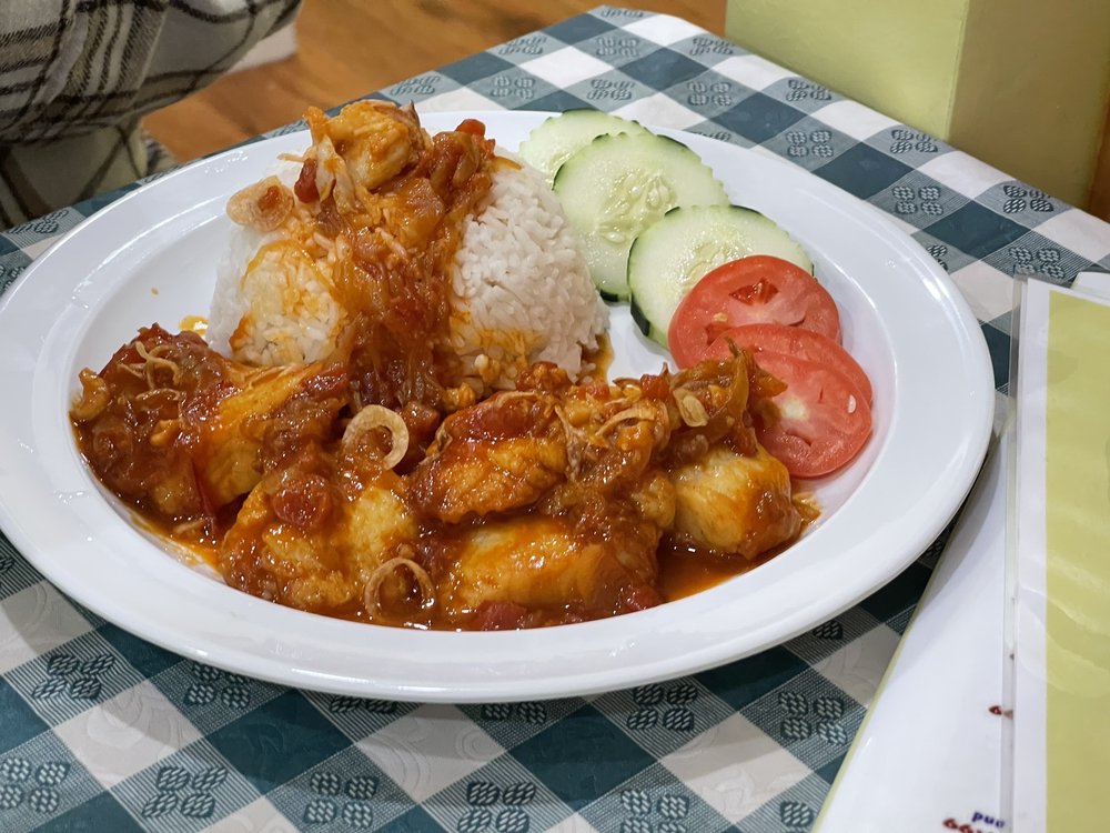 SHWE BURMESE RESTAURANT - 51 Photos & 10 Reviews - Food near 909 ...