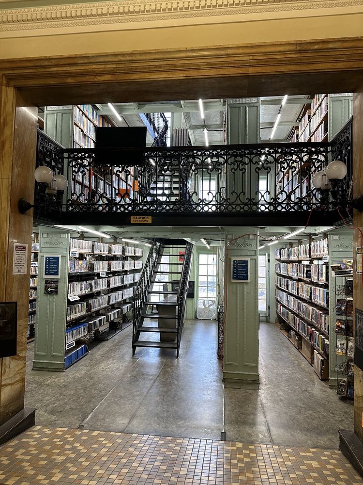 TROY PUBLIC LIBRARY - Updated October 2025 - 16 Photos - 100 2nd St ...