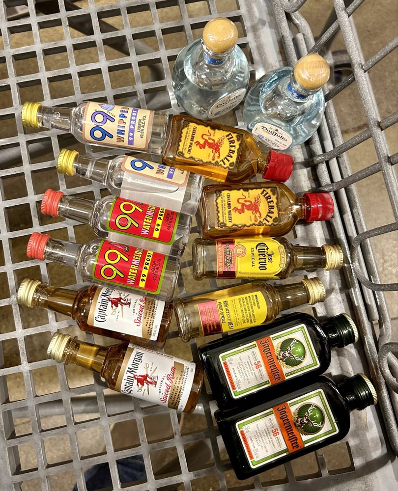 BEVMO! - Updated February 2025 - 26 Photos & 27 Reviews - 114 W Stuart ...