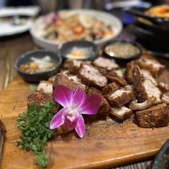 HEM KITCHEN AND BAR - Updated December 2024 - 1379 Photos & 324 Reviews ...