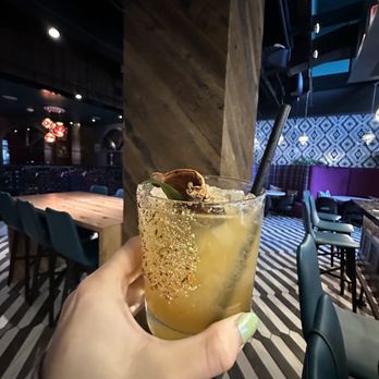 PUTTERY - Updated September 2024 - 147 Photos & 85 Reviews - 240 ...