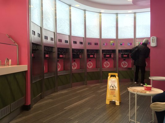 16 HANDLES - 184 Photos & 150 Reviews - 178 8th Ave, New York, NY ...