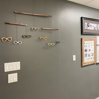 VISUALEYES OPTOMETRY - Updated August 2024 - 47 Photos & 254 Reviews ...