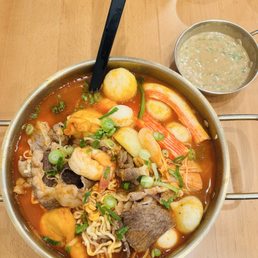 MALA TOWN - Updated December 2025 - 1279 Photos & 924 Reviews - 438 ...