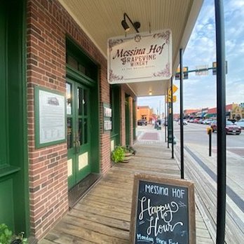 MESSINA HOF GRAPEVINE WINERY - Updated December 2025 - 344 Photos & 233 ...