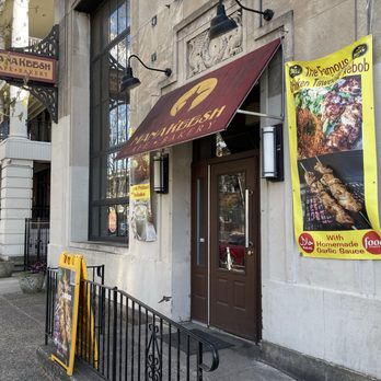 MANAKEESH CAFE BAKERY & GRILL - Updated November 2024 - 538 Photos ...