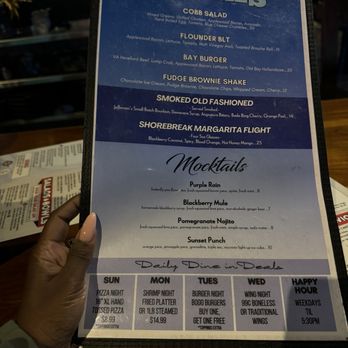 SHOREBREAK PIZZA & TAPHOUSE - Updated December 2025 - 649 Photos & 577 ...