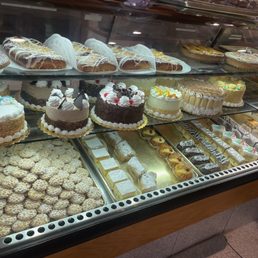 EAGLE ROCK ITALIAN BAKERY & DELI - Updated June 2025 - 990 Photos & 812 ...