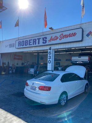 ROBERT’S AUTO SERVICE - Updated November 2024 - 37 Photos & 244 Reviews ...