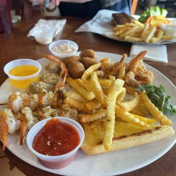 FISH ON FIRE - Updated July 2025 - 405 Photos & 535 Reviews - 7937 ...