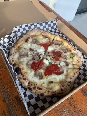 ENGINE 53 PIZZA - Updated March 2025 - 32 Photos & 39 Reviews - 9103 ...