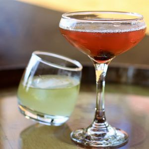 THE IRISH ROVER PUB - 106 Photos & 249 Reviews - Pubs - 54 S Broadway ...