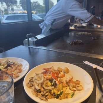 BENIHANA - BURLINGAME - Updated December 2025 - 1922 Photos & 2068 ...