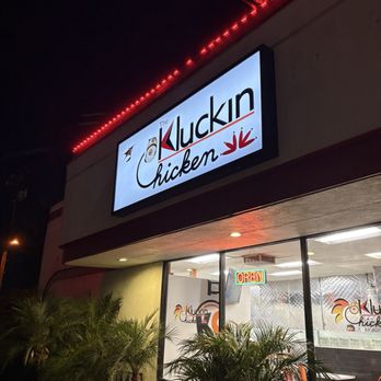THE KLUCKIN’ CHICKEN - RESEDA - Updated December 2025 - 160 Photos ...