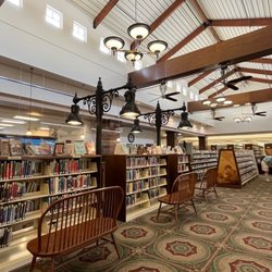 OLDSMAR PUBLIC LIBRARY - 27 Photos & 17 Reviews - 400 St Petersburg Dr ...