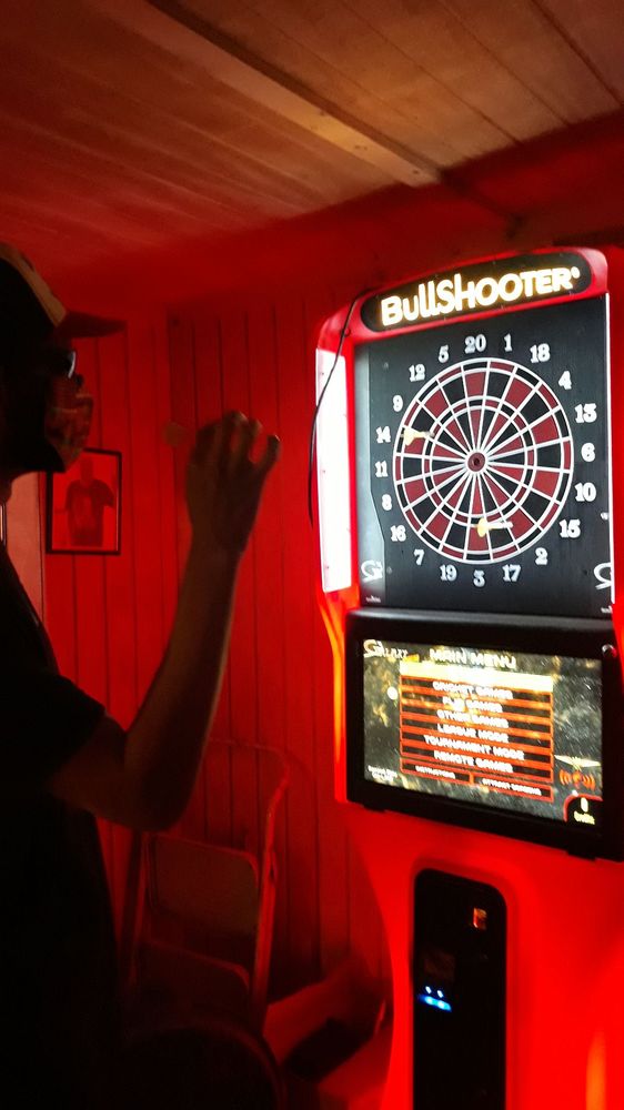 SPRING VALLEY INN COCKTAIL LOUNGE - Updated August 2024 - 30 Photos ...