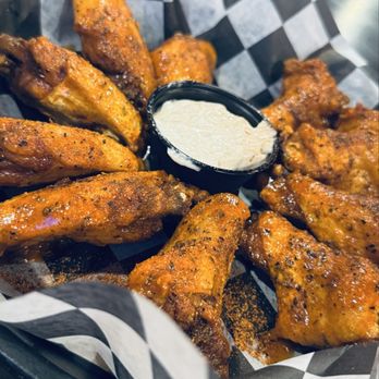 BAR-BILL EAST - Updated January 2026 - 155 Photos & 126 Reviews - 1129 ...