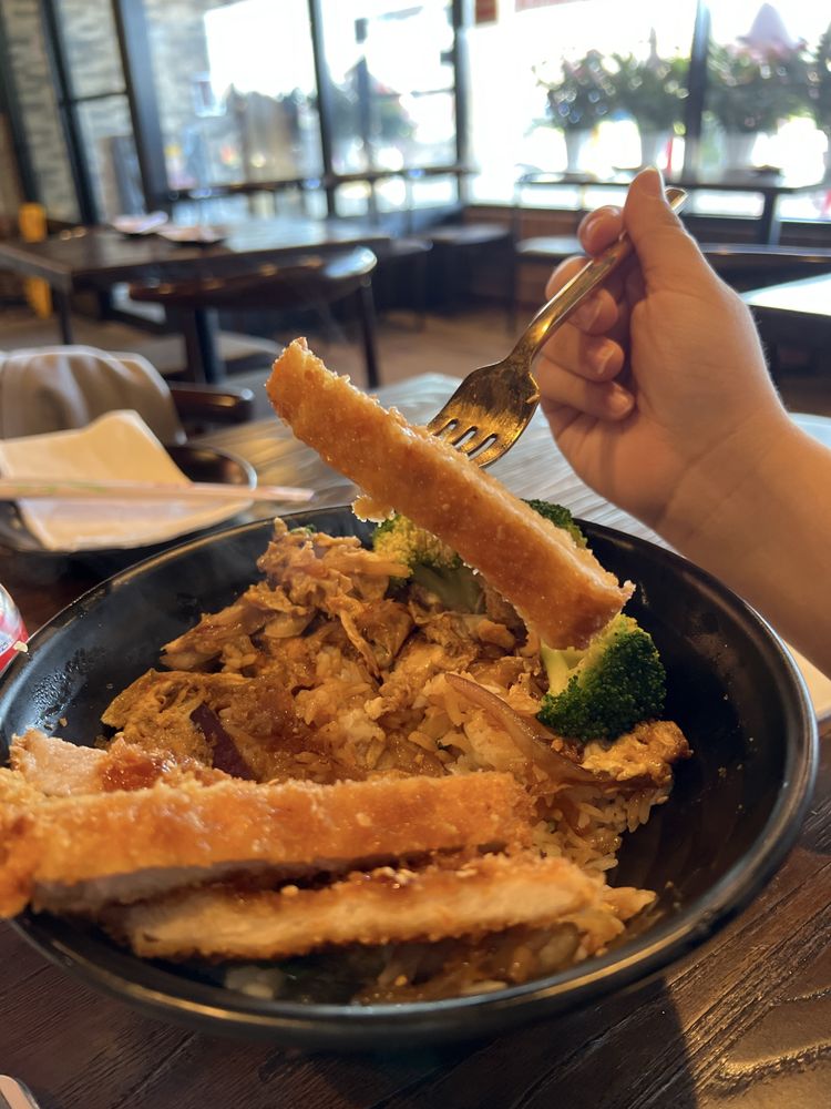 US RAMEN - Updated May 2024 - 44 Photos - 156 E Lake St, Bloomingdale ...