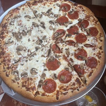 O’ZONE PIZZA PUB - Updated October 2025 - 140 Photos & 218 Reviews ...