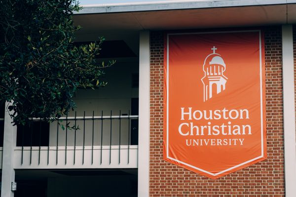 HOUSTON CHRISTIAN UNIVERSITY - Updated December 2025 - 76 Photos & 29 ...