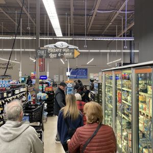 METRO MARKET - Updated August 2025 - 103 Photos & 160 Reviews - 1123 N ...