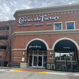 THE CHEESECAKE FACTORY - Updated July 2025 - 853 Photos & 890 Reviews ...