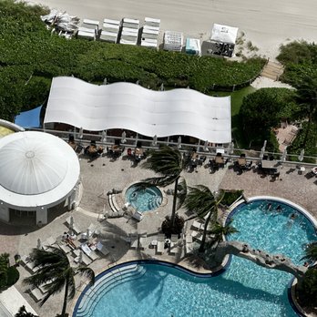 TRUMP INTERNATIONAL BEACH RESORT - Updated March 2026 - 434 Photos ...